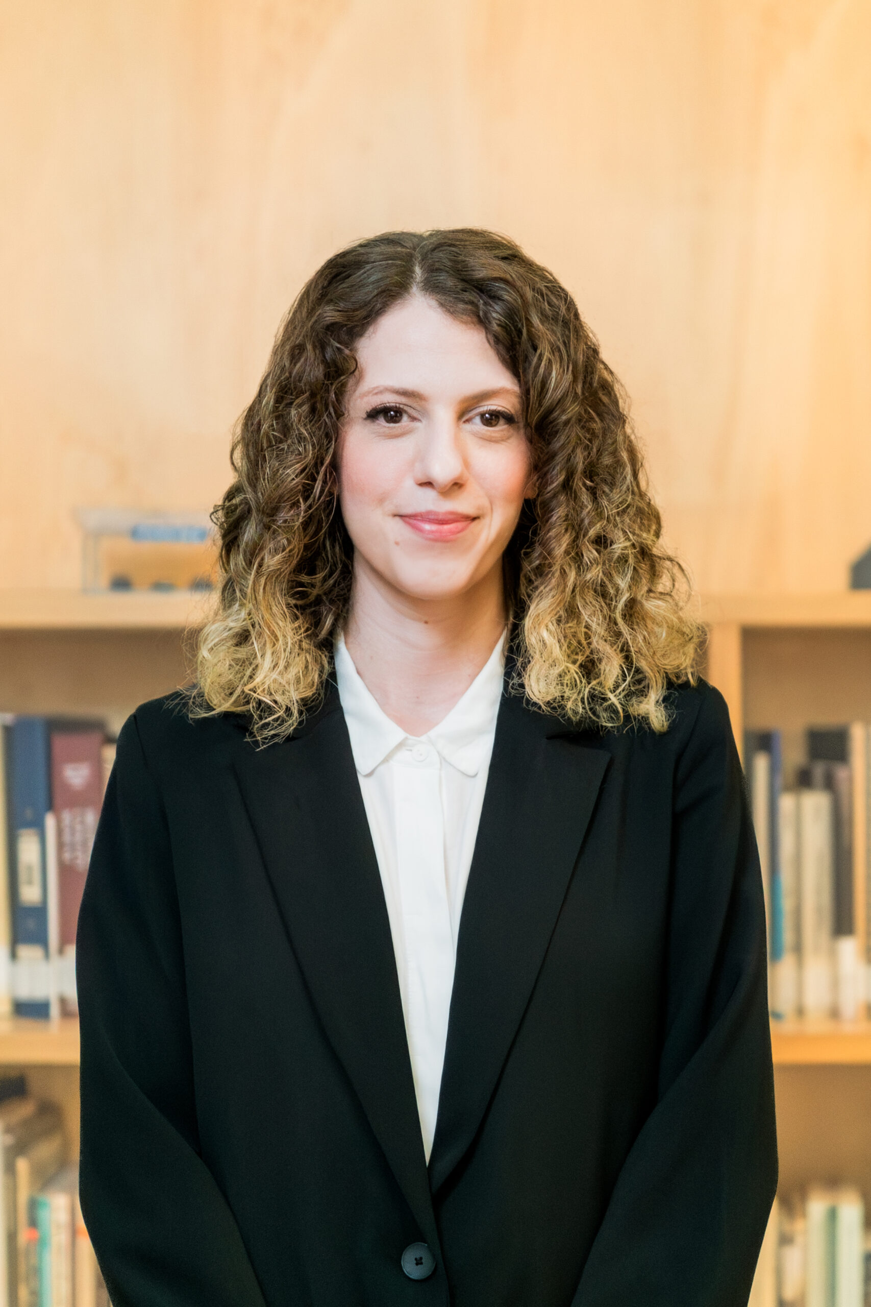 Asli Akçay - Systematica